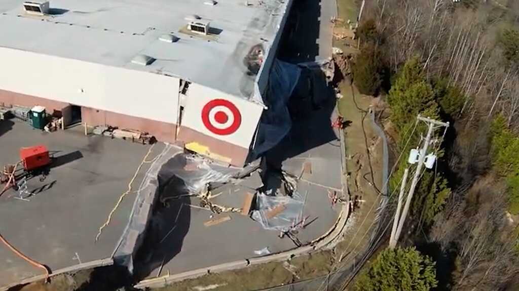 A Moving Target - Hangar Flying - Mudspike Forums