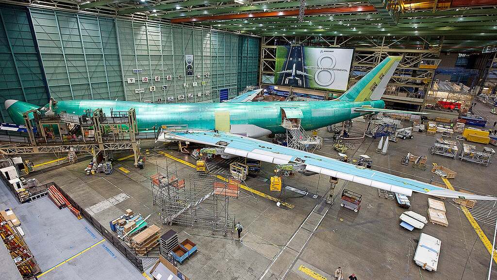 The end of an era - last Boeing 747 - Hangar Flying - Mudspike Forums