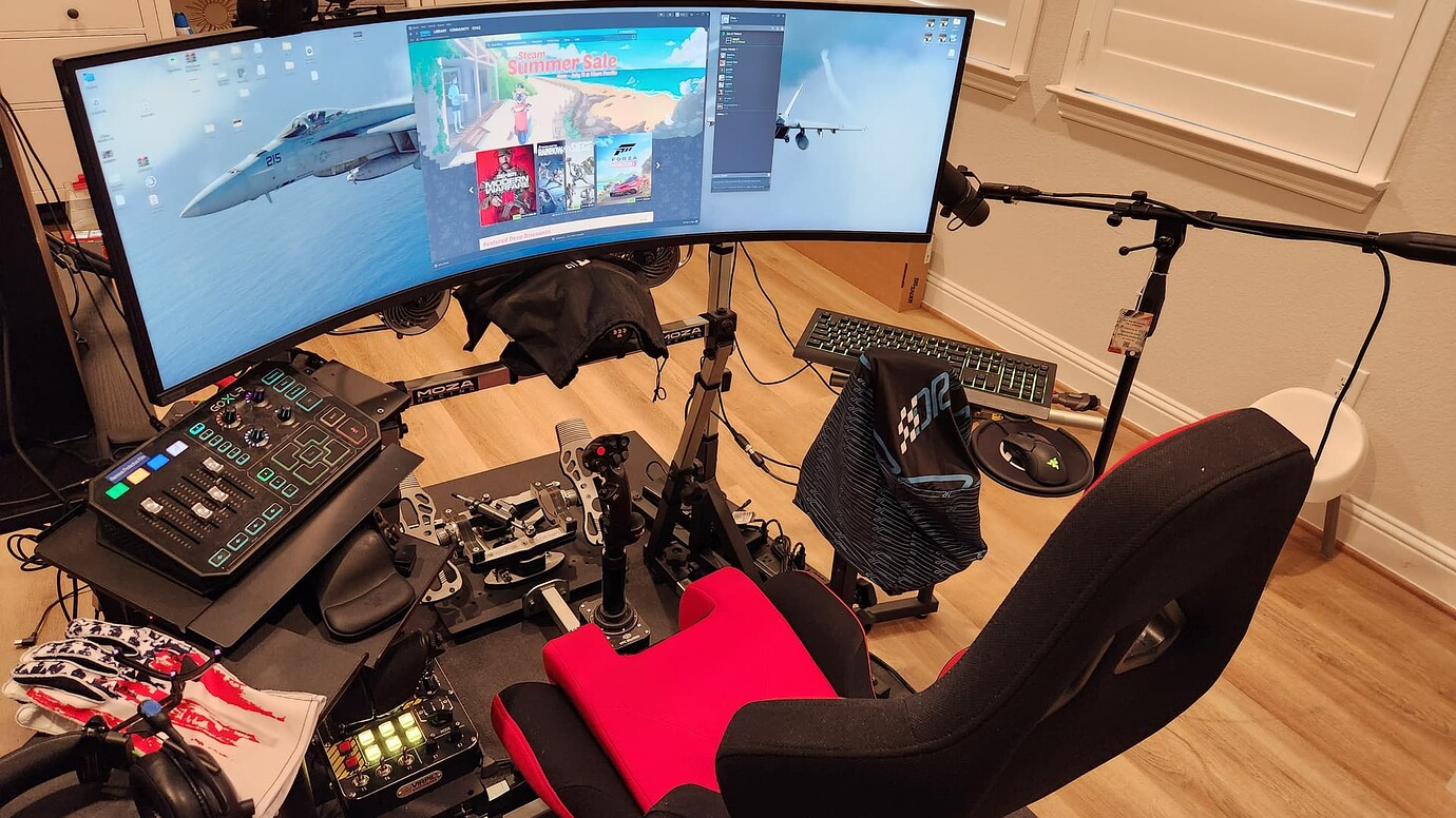 SimFab modular simpit vs NLR Flight Seat Pro - Hardware & Tech ...